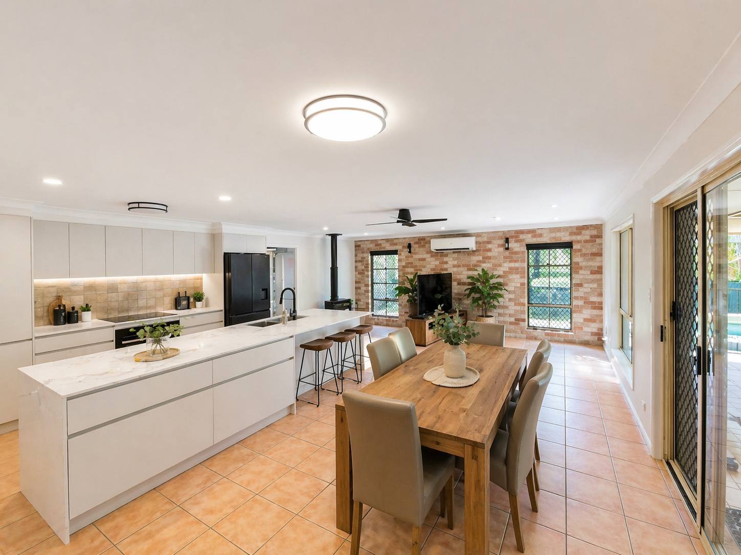 Professional House Painting Services in Redcliffe, North Brisbane ...